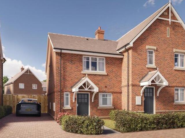 2 Bedroom House East Sussex West Sussex LS99054984