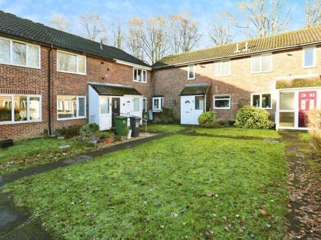 2 Bedroom House Eastleigh Hampshire SO50 87063177