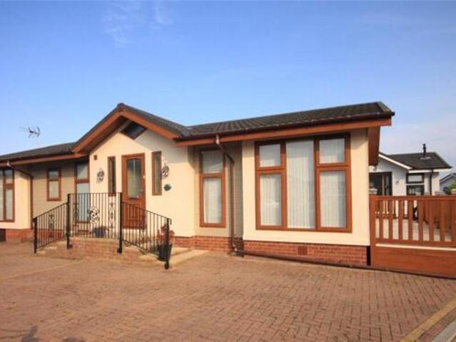 2 Bedroom House Essex Essex LS98504065