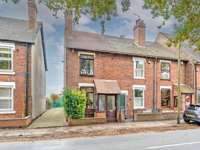 2 Bedroom House Essington Essington 100158589