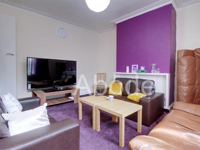 2 Bedroom House for rent at Harold Road, Hyde Park, Leeds