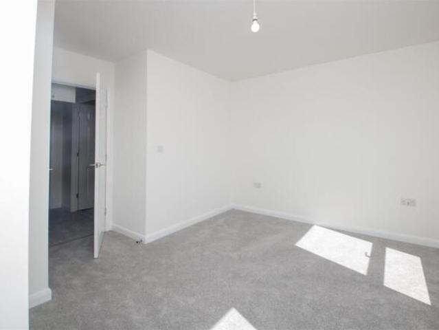 2 bedroom house for rent in £1,750 off 10th month Shenley Wood, Milton Keynes, MK5