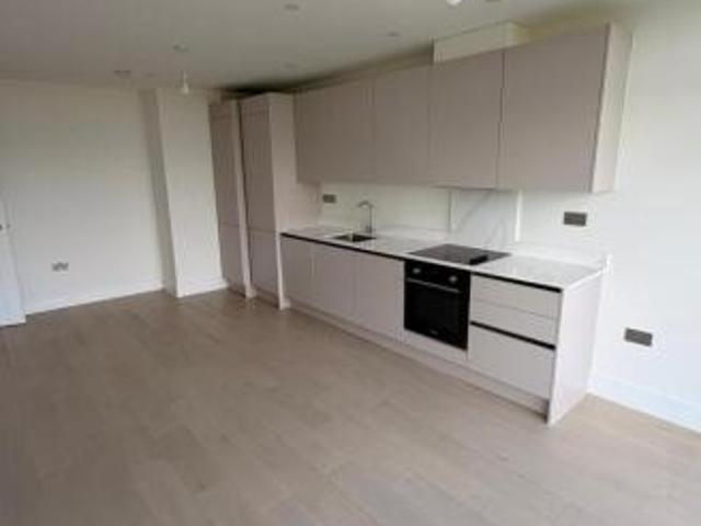 2 bedroom house for rent in 67 Brampton Grove, London, NW4
