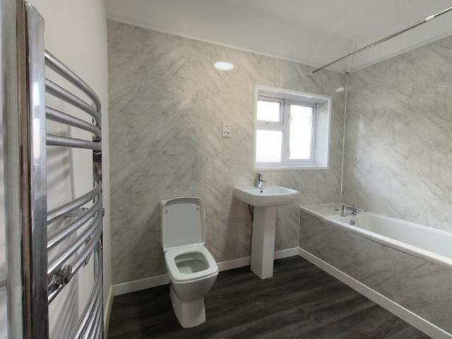 2 bedroom house for rent in Colwell Road, Cosham, PO6