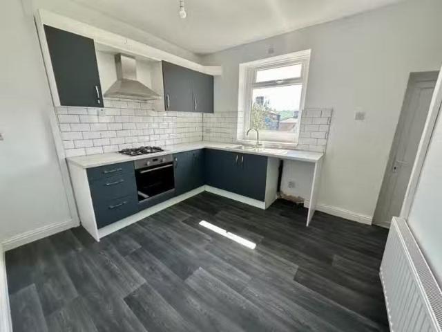 2 bedroom house for rent in Cambridge Street, Colne, BB8