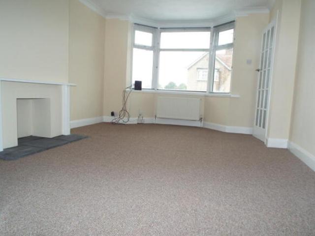 2 bedroom house for rent in Carnation Road, Bassett, Southampton, SO16