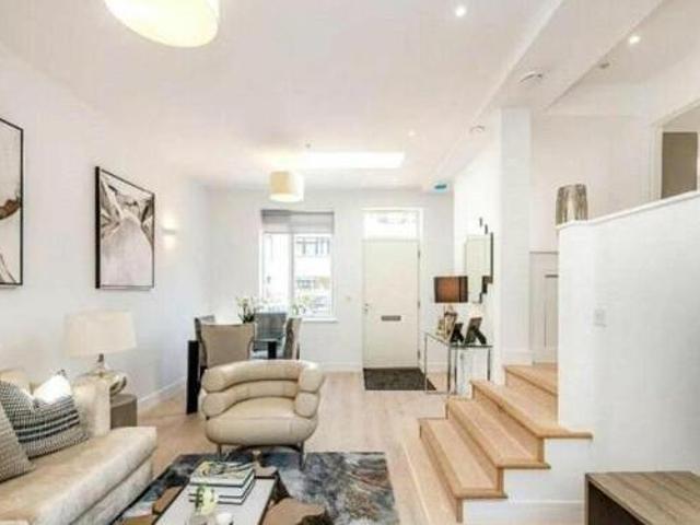 2 Bedroom House For Rent In Cecil Grove, London