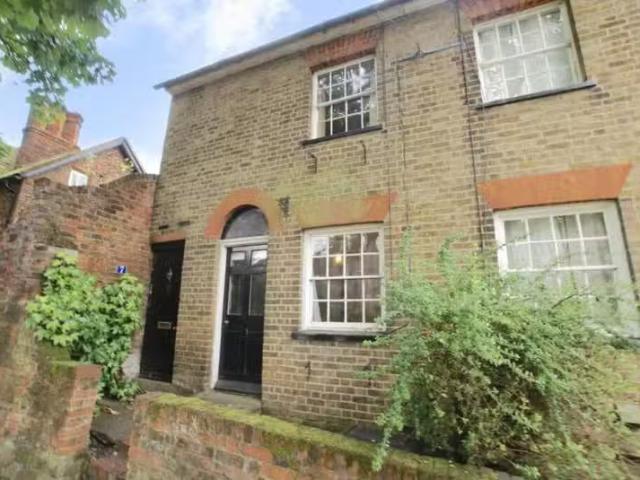 2 bedroom house for rent in Church Street, Hatfield, AL9