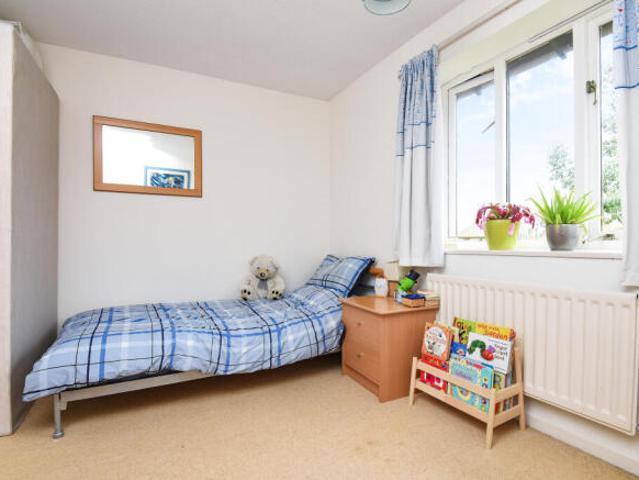 2 bedroom house for rent in Ablett Close, Oxford, OX4
