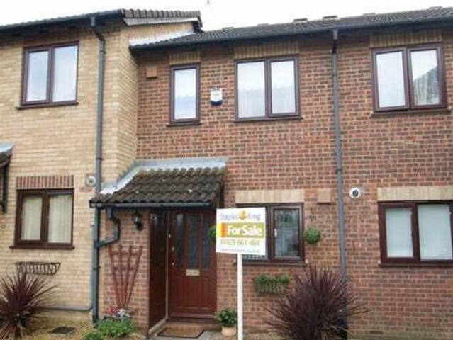 2 bedroom house for rent in Adam Close Cippenham SL1