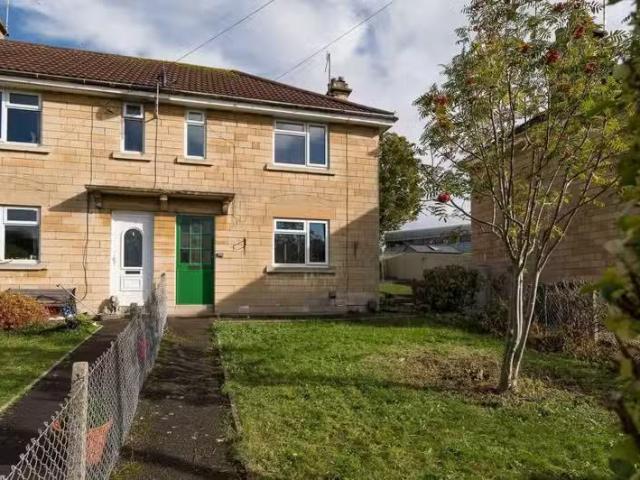 2 bedroom house for rent in Avon Park, Newbridge, BA1