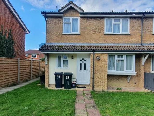 2 bedroom house for rent in Bowensfield Ashford TN23