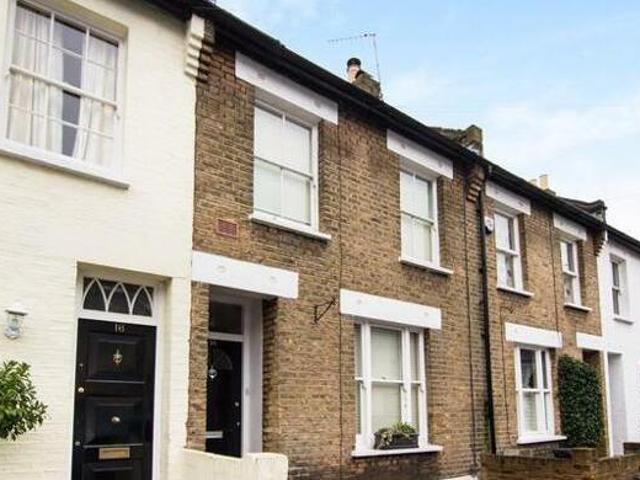 2 Bedroom House For Rent In Barnes, London