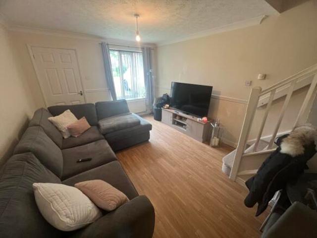 2 bedroom house for rent in Benmore Court, Oakwood, Derby, DE21