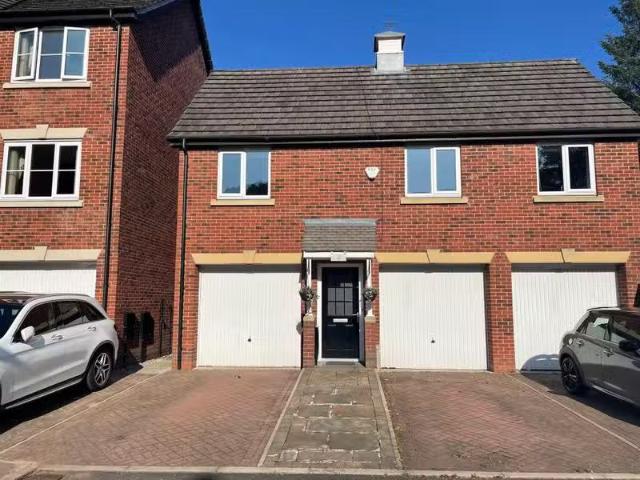 2 bedroom house for rent in Brynmoor, Smithills, BL1