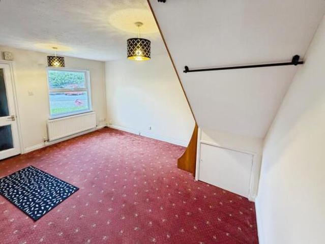 2 bedroom house for rent in Bryncelyn, Morriston, SA6