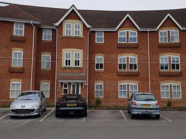 2 bedroom house for rent in Bracknell RG42
