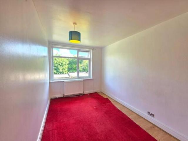 2 bedroom house for rent in Brent Park Road, Brent Cross, NW4