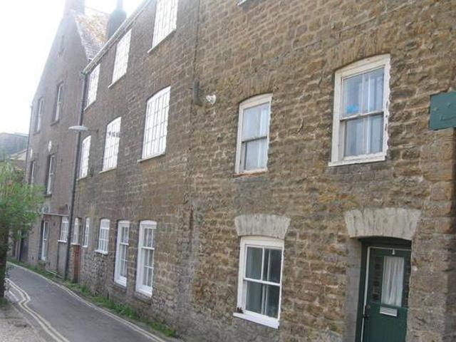 2 bedroom house for rent in Bridport Town Centre Cottage DT6