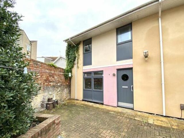 2 Bedroom House For Rent In Bristol