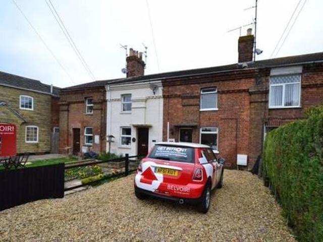 2 bedroom house for rent in Broadway Crowland PE6 OBJ PE6