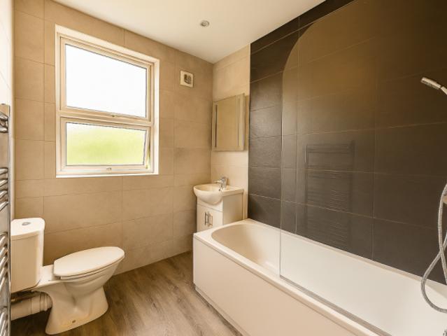2 bedroom house for rent in Byerley Road, Portsmouth, PO1