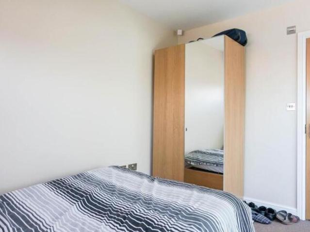 2 bedroom house for rent in Gordon View, Leeds, LS6