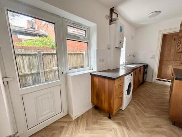 2 bedroom house for rent in Gleave Road, Selly Oak, B29
