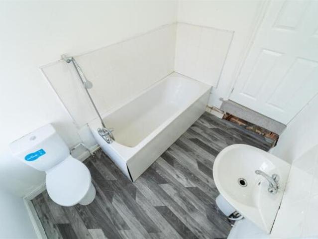 2 bedroom house for rent in Gleave Road, Selly Oak, Birmingham, West Midlands, B29