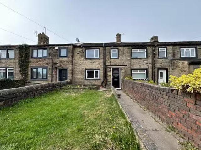 2 bedroom house for rent in Green End Road, Wibsey, Bradford.