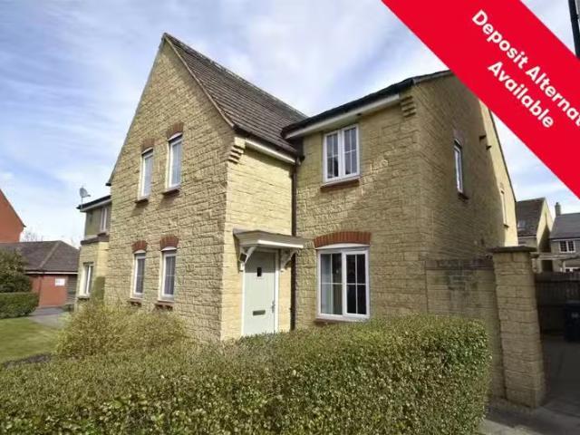 2 bedroom house for rent in Greenacre Way, Bishops Cleeve, CHE.