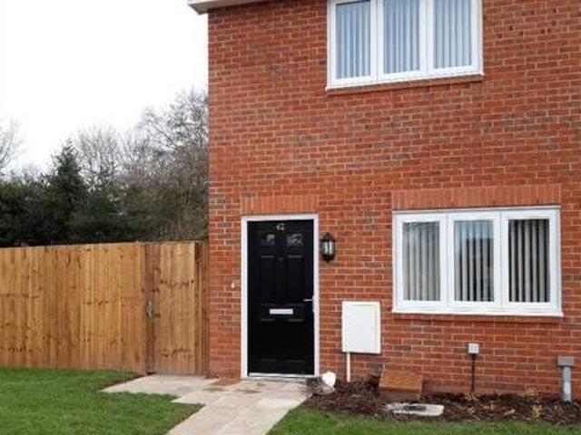 2 bedroom house for rent in Greenfinch Grove Warrington WA3