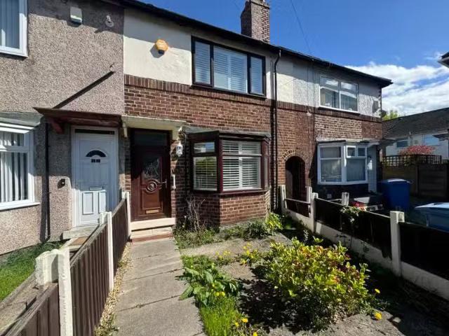 2 bedroom house for rent in Greystone Place, L10