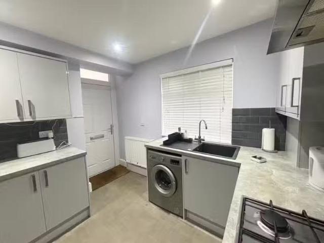 2 bedroom house for rent in Guy Place West, Leamington Spa, CV32