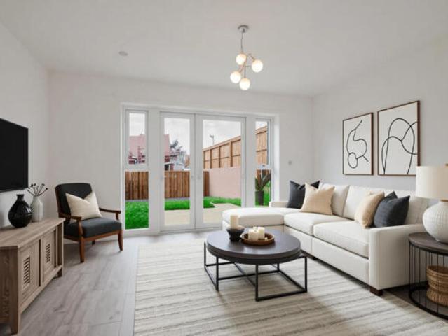 2 bedroom house for rent in Daw Coss Road, Harrogate, HG2
