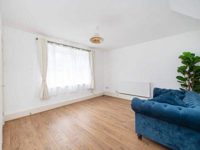2 bedroom house for rent in Duckett Street, E1, Stepney, London, E1