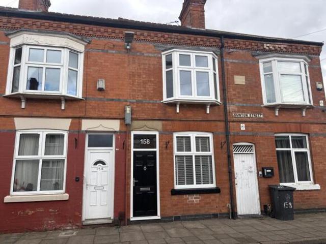 2 bedroom house for rent in Dunton Street, Leicester, LE3