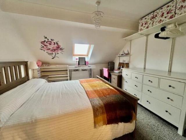2 bedroom house for rent in Ensbury Avenue, Bournemouth, BH10