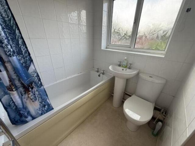 2 bedroom house for rent in Eastfield Road, Thurmaston, LE4