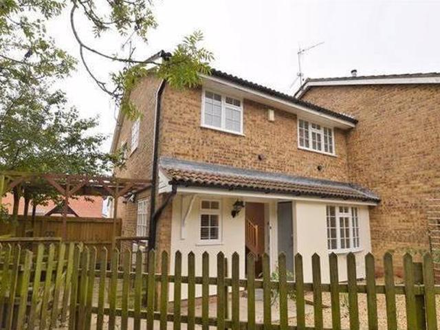 2 bedroom house for rent in Edmunds Way Cheddar BS27