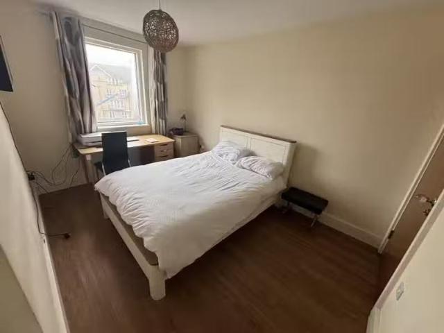 2 bedroom house for rent in Electra House, Cardiff Bay, Cardif.