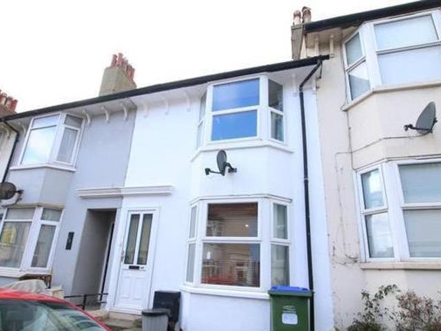 2 bedroom house for rent in Elphick Road Newhaven BN9