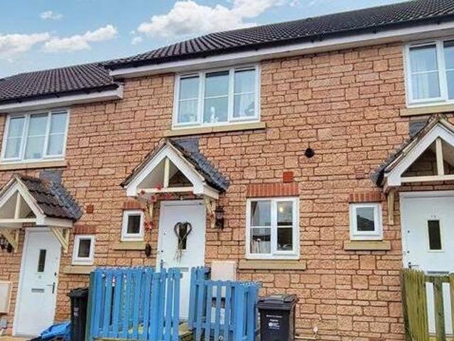 2 bedroom house for rent in Fowen Close Street BA16