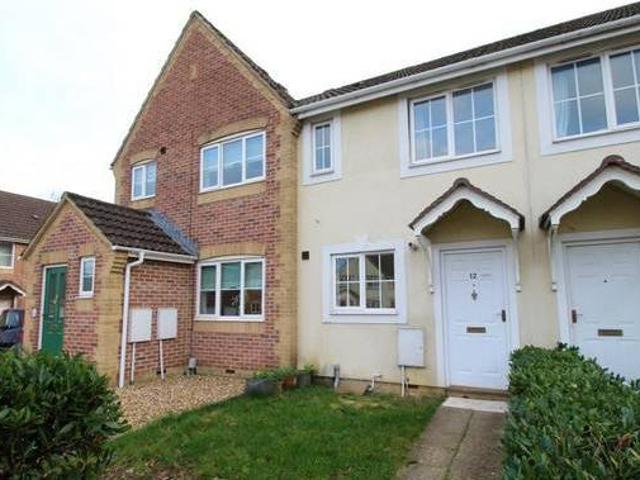 2 bedroom house for rent in Fontwell Close Aldershot GU12