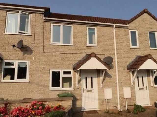 2 bedroom house for rent in Farm Lane Street BA16