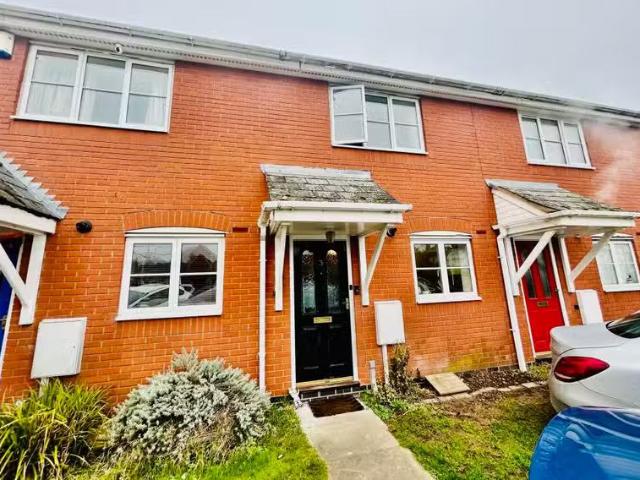2 bedroom house for rent in Frances Havergal Close, Leamington.