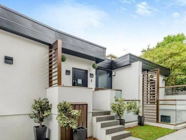 2 bedroom house for rent in Frognal Hampstead London NW3