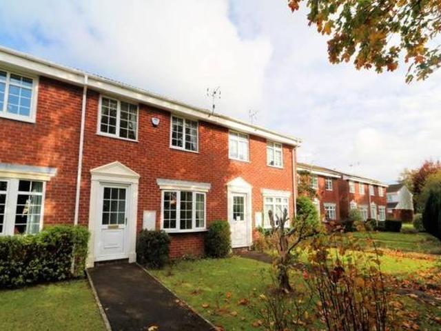 2 bedroom house for rent in Kestrel Close Thornbury Bristol BS35