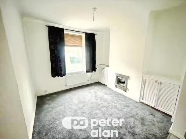 2 bedroom house for rent in Kilcattan Street, CF24
