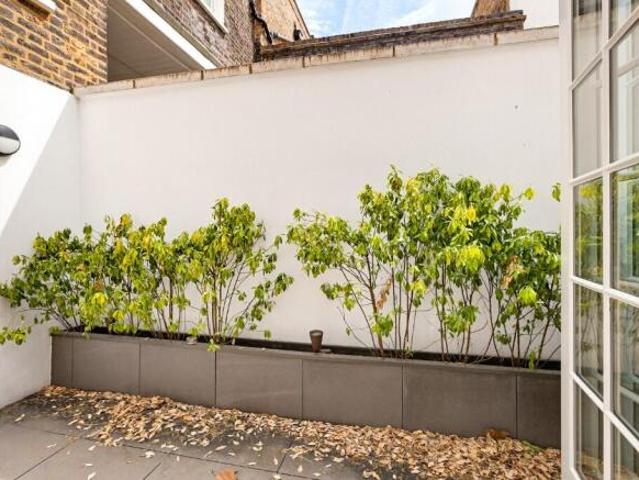 2 bedroom house for rent in Kinnerton Street, London, SW1X